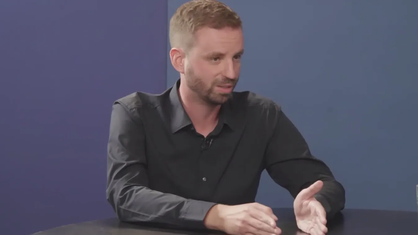 Gulyás Márton mágnesként vonzza a pénzt a globalista szervezetektől - HírTv
